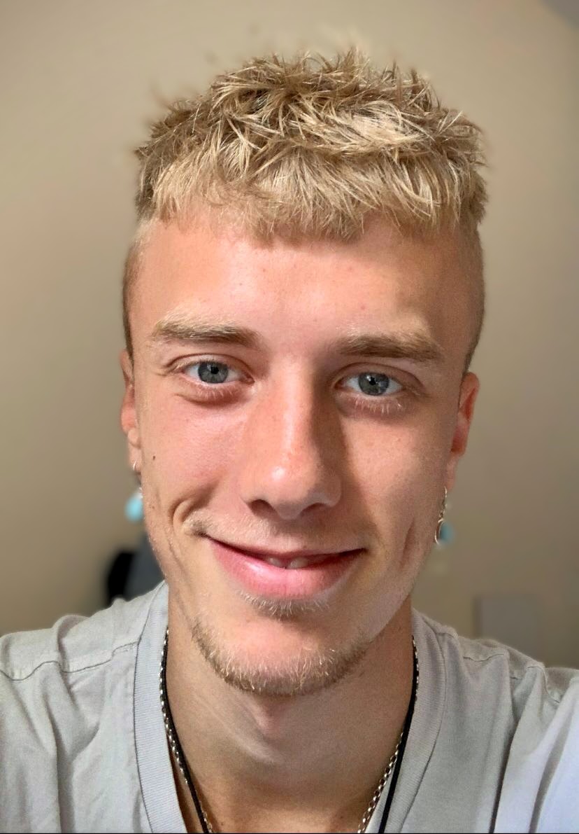 Music - Welcome To Langley Fitzurse